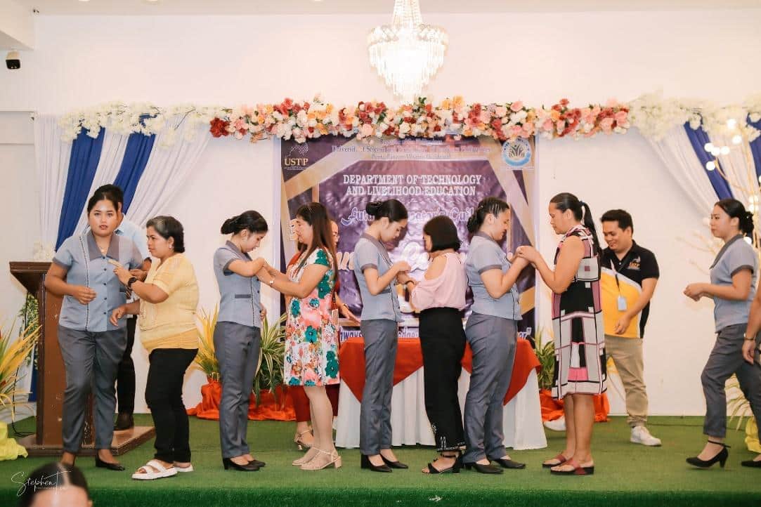 DTLE-USTP Panaon holds successful 3rd Pinning Ceremony - University of ...